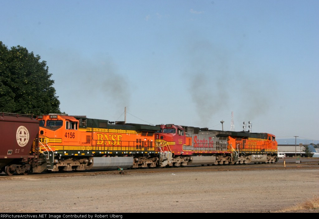 BNSF 7689 BNSF 632 BNSF 4156